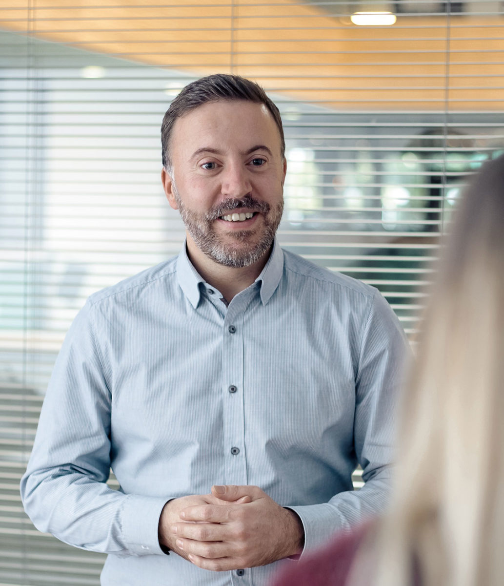 Learn Business English Online - Derek Callan | English for Professionals